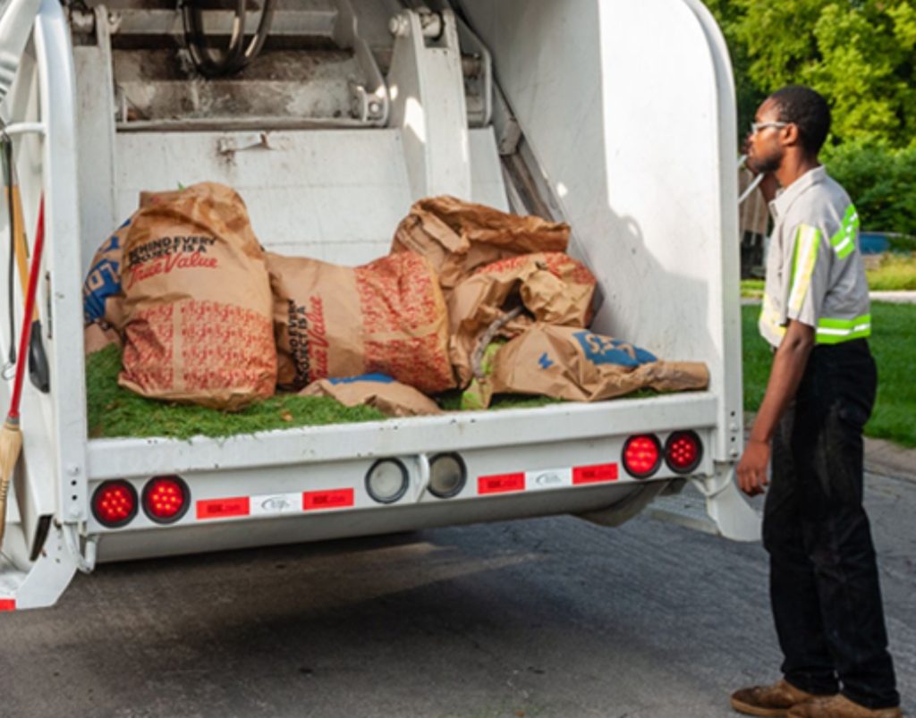 One-time Curbside Yard Waste Collection in Kansas City